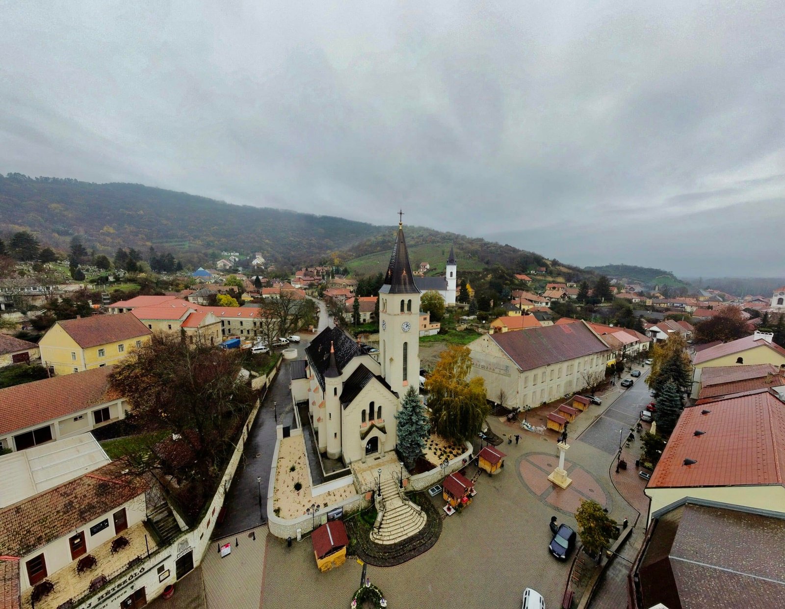 The History of the Tokaj Wine Region - World of Nakis